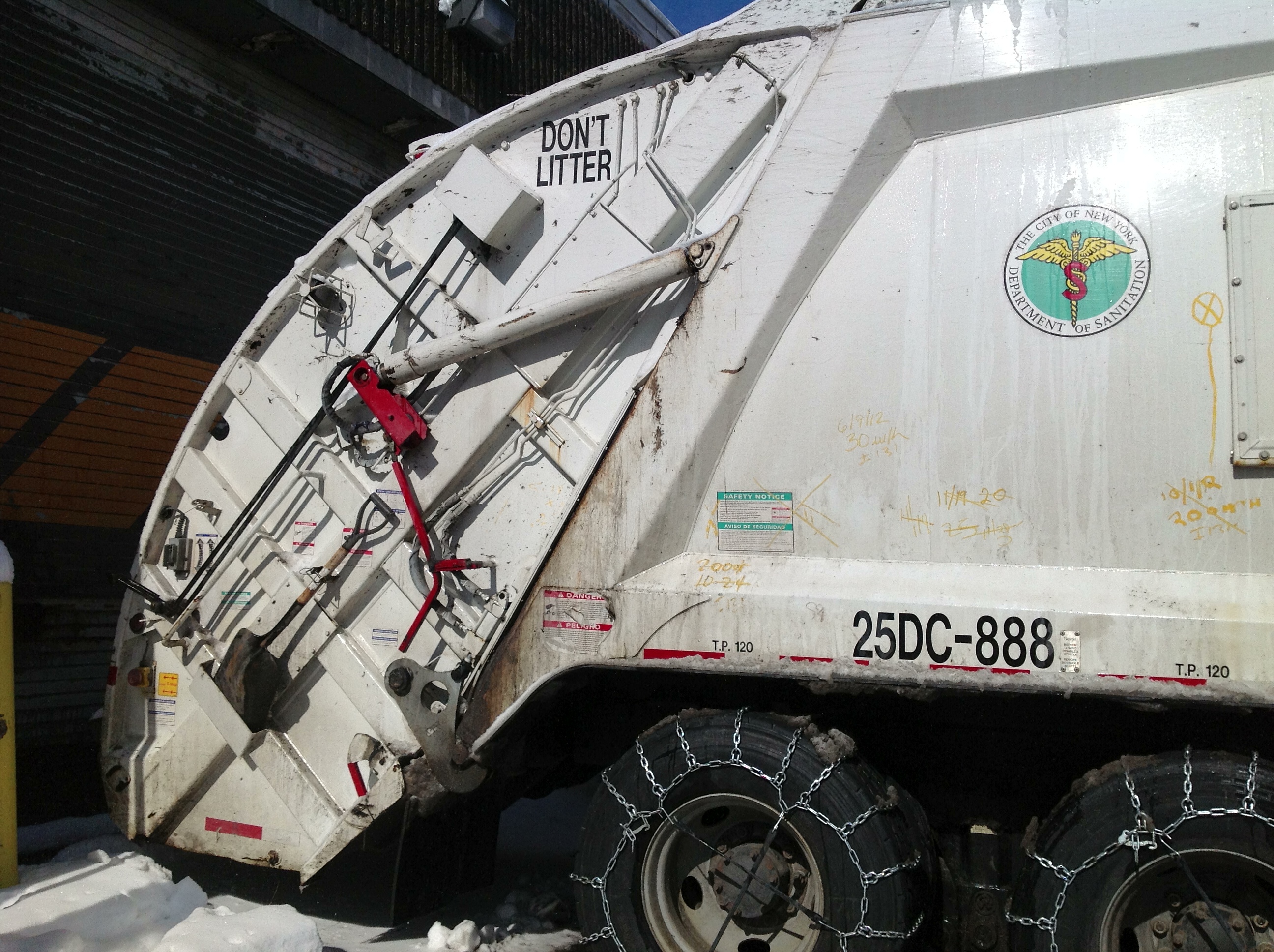 Photographs | Robin Nagle